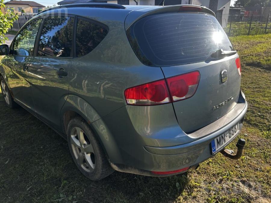 SEAT Altea 2007 Jelgava, ar dzinēja tilpumu 1.90 L un nobraukumu 329 tūkst. km par 1000 €, foto 3 vietnē AUTOMOTO.COM.LV