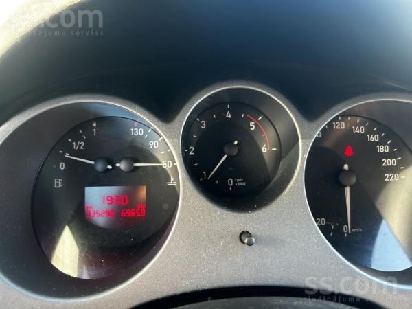 Сеат Алтеа 2007 в Елгава, объемом двигателя 1.90 л и пробегом 329 тыс. км за 1000 €, фото 4 на AUTOMOTO.COM.LV