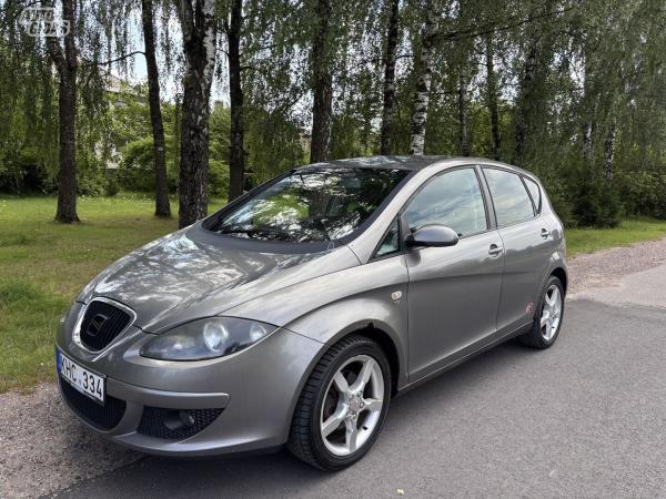 SEAT Altea 2007 in Kaunas, with an engine capacity of 2.00 L and mileage of 290 thousand km for 1590 €, photo 3 on AUTOMOTO.COM.LV