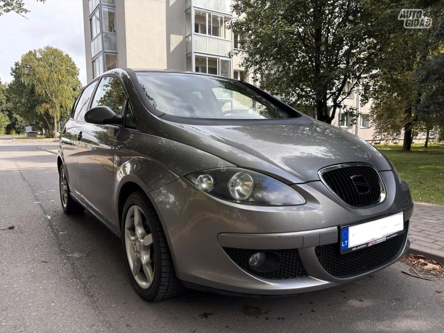 SEAT Altea 2007 in Kaunas, with an engine capacity of 2.00 L and mileage of 290 thousand km for 1500 €, photo 1 on AUTOMOTO.COM.LV
