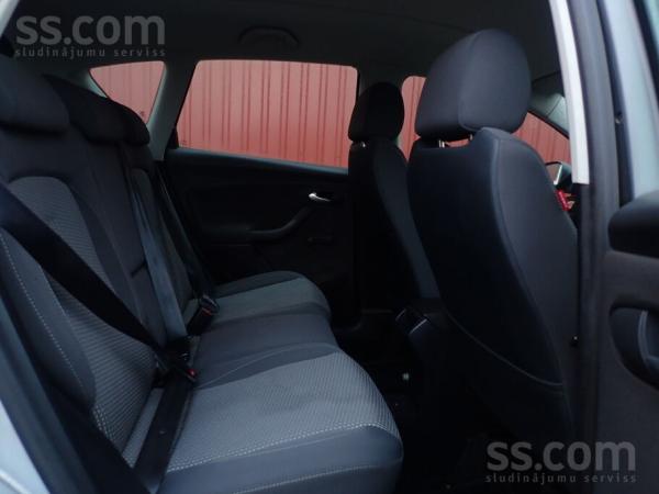 SEAT Altea 2010 in Liepaja, with an engine capacity of 1.60 L and mileage of 200 thousand km for 3950 €, photo 5 on AUTOMOTO.COM.LV