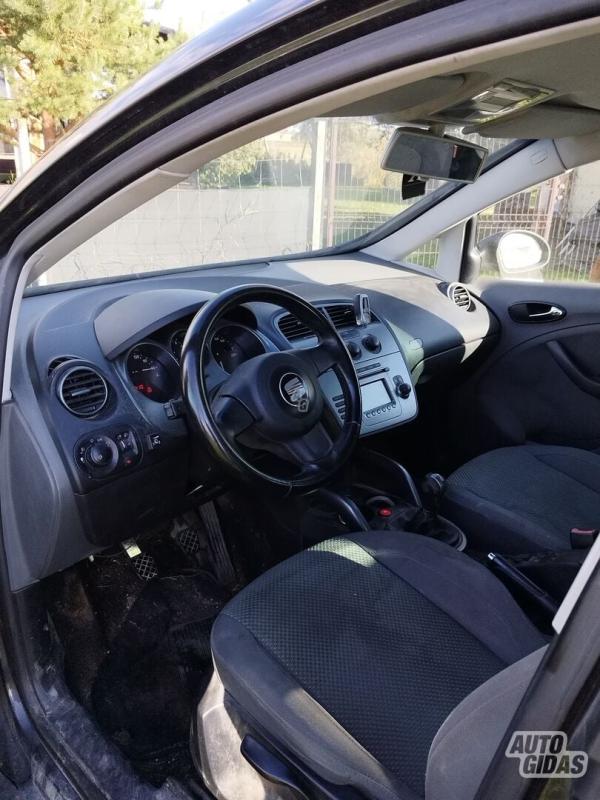 SEAT Altea 2024 in Vilnius, with an engine capacity of 1.60 L and mileage of 265 thousand km for 850 €, photo 6 on AUTOMOTO.COM.LV