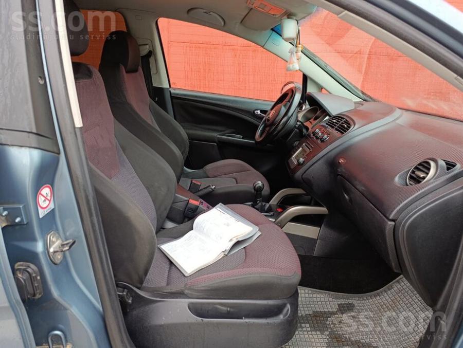SEAT Altea 2004 in Rezekne, with an engine capacity of 1.90 L and mileage of 0 thousand km for 3300 €, photo 13 on AUTOMOTO.COM.LV