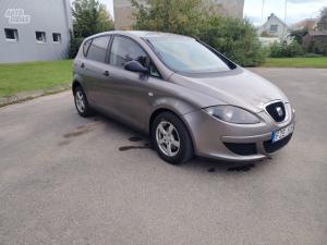 SEAT Altea 2004 in Siauliai, with an engine capacity of 1.90 L and mileage of 390 thousand km for 1650 €, photo  on AUTOMOTO.COM.LV