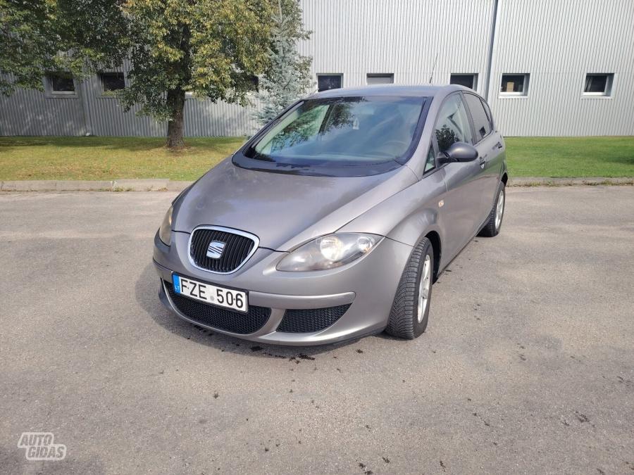 SEAT Altea 2004 in Siauliai, with an engine capacity of 1.90 L and mileage of 390 thousand km for 1650 €, photo 3 on AUTOMOTO.COM.LV