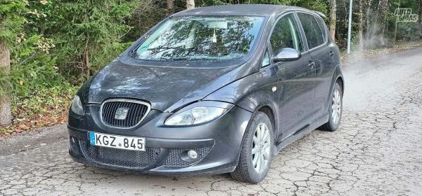 SEAT Altea 2004 in Kaunas on AUTOMOTO.COM.LV SEAT Altea 2004 in Kaunas, with an engine capacity of 2.00 L and mileage of 250 thousand km for 1050 β¬, photo 10 on AUTOMOTO.COM.LV
