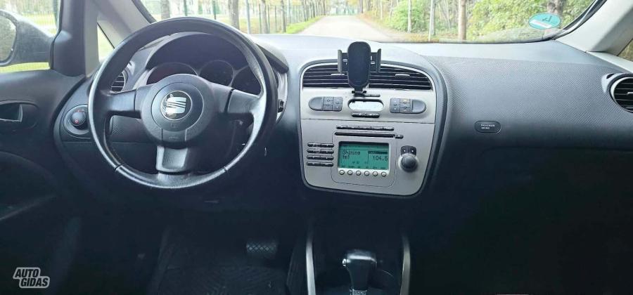 SEAT Altea 2004 Kauņa, ar dzinēja tilpumu 2.00 L un nobraukumu 250 tūkst. km par 1050 €, foto 15 vietnē AUTOMOTO.COM.LV