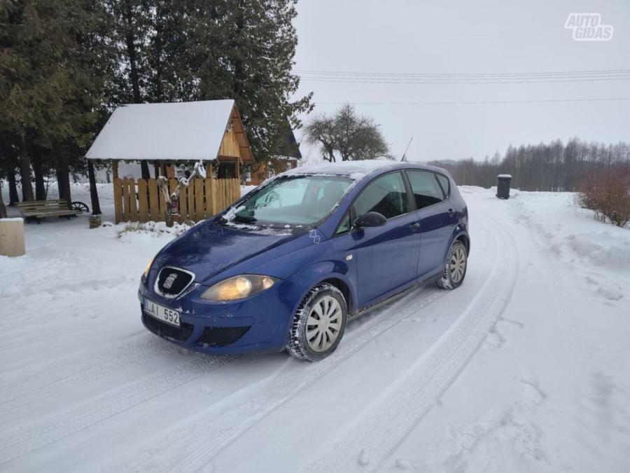 SEAT Altea 2005 in Ignalina, with an engine capacity of 1.60 L and mileage of 245 thousand km for 1250 €, photo 3 on AUTOMOTO.COM.LV