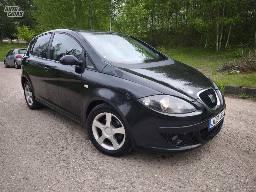 Сеат Алтеа 2005 в Вильнюс, объемом двигателя 1.90 л и пробегом 348 тыс. км за 700 €, фото 3 на AUTOMOTO.COM.LV