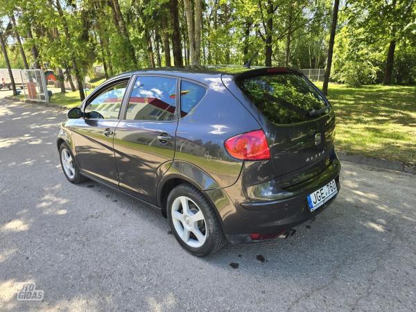 SEAT Altea 2005 Radviliškis, ar dzinēja tilpumu 2.00 L un nobraukumu 285 tūkst. km par 2250 €, foto 4 vietnē AUTOMOTO.COM.LV