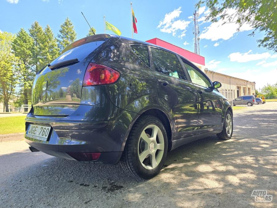 SEAT Altea 2005 in Radviliskis, with an engine capacity of 2.00 L and mileage of 285 thousand km for 2250 €, photo 8 on AUTOMOTO.COM.LV