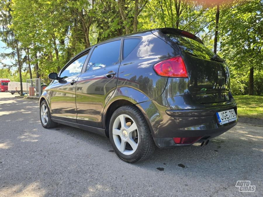 SEAT Altea 2005 in Radviliskis, with an engine capacity of 2.00 L and mileage of 285 thousand km for 2250 €, photo 9 on AUTOMOTO.COM.LV