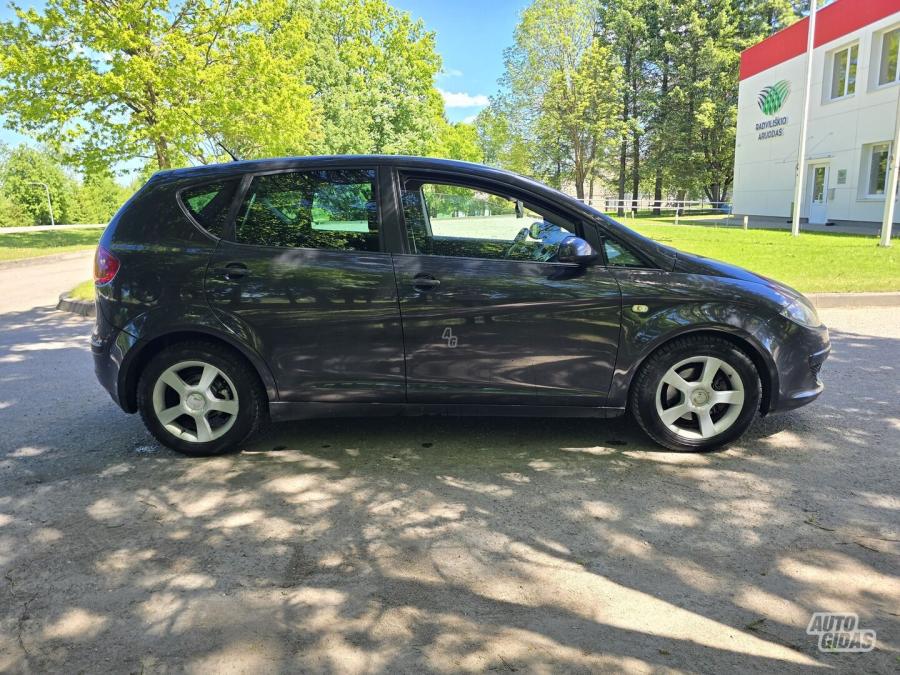 SEAT Altea 2005 in Radviliskis, with an engine capacity of 2.00 L and mileage of 285 thousand km for 2250 €, photo 12 on AUTOMOTO.COM.LV
