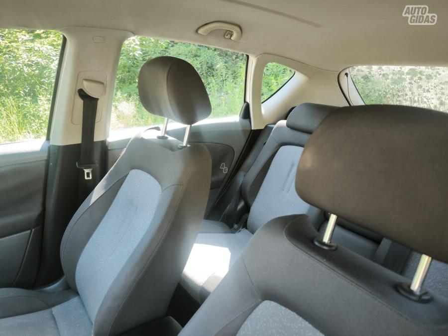 SEAT Altea 2005 in Telschi, with an engine capacity of 1.90 L and mileage of 304 thousand km for 850 €, photo 8 on AUTOMOTO.COM.LV