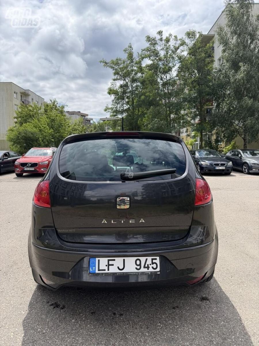 SEAT Altea 2005 Viļņa, ar dzinēja tilpumu 1.60 L un nobraukumu 204 tūkst. km par 1650 €, foto 7 vietnē AUTOMOTO.COM.LV
