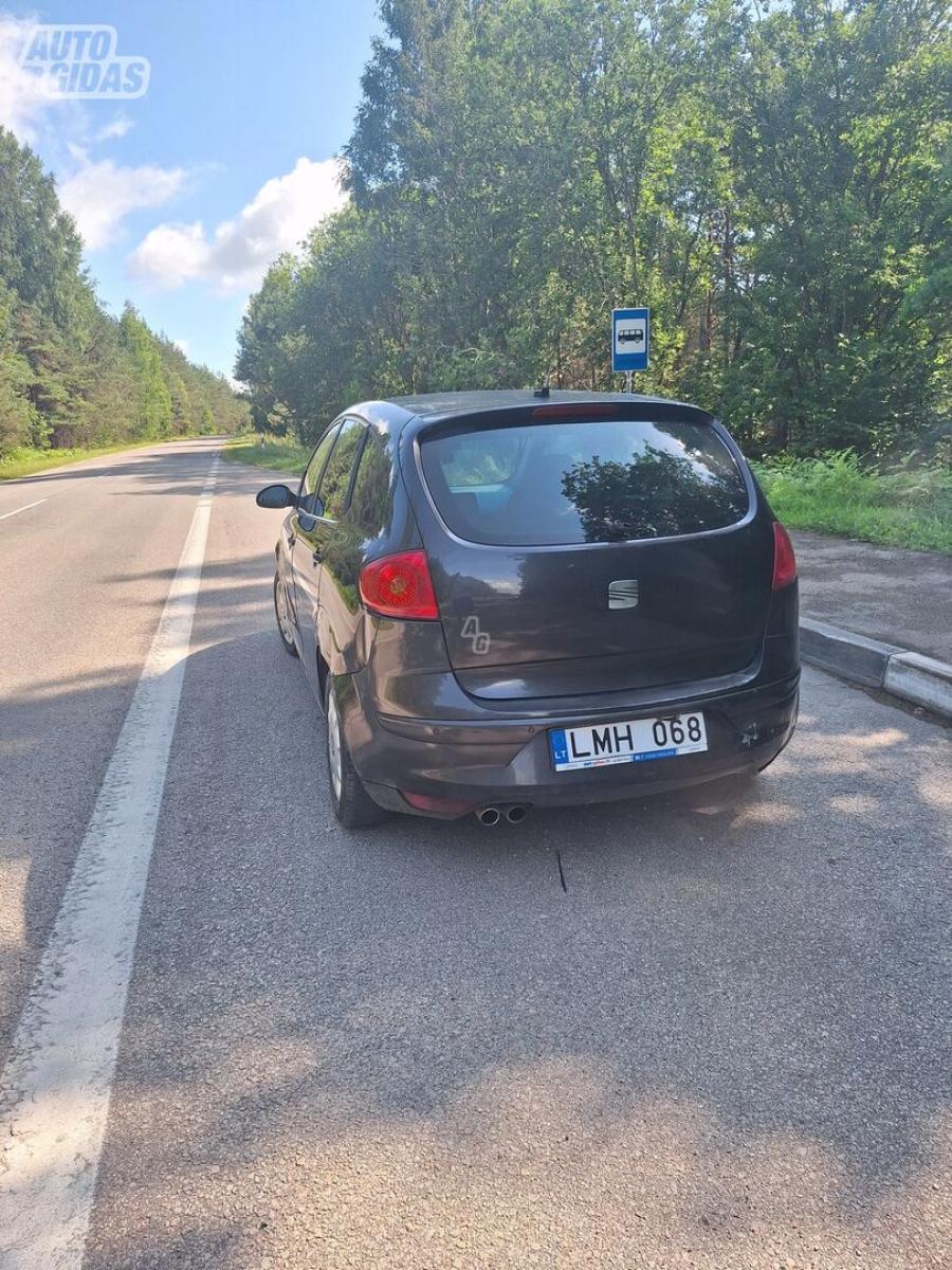 SEAT Altea 2005 Raseiniai, ar dzinēja tilpumu 1.90 L un nobraukumu 279 tūkst. km par 480 €, foto 7 vietnē AUTOMOTO.COM.LV