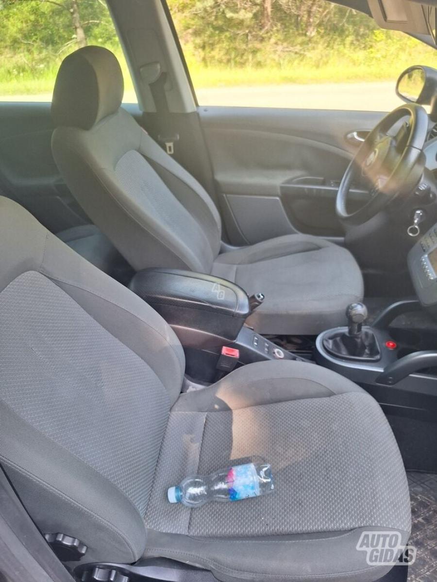 SEAT Altea 2005 Raseiniai, ar dzinēja tilpumu 1.90 L un nobraukumu 279 tūkst. km par 480 €, foto 8 vietnē AUTOMOTO.COM.LV