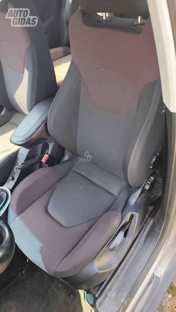 SEAT Altea 2005 Marijampole, ar dzinēja tilpumu 2.00 L un nobraukumu 292 tūkst. km par 550 €, foto 8 vietnē AUTOMOTO.COM.LV