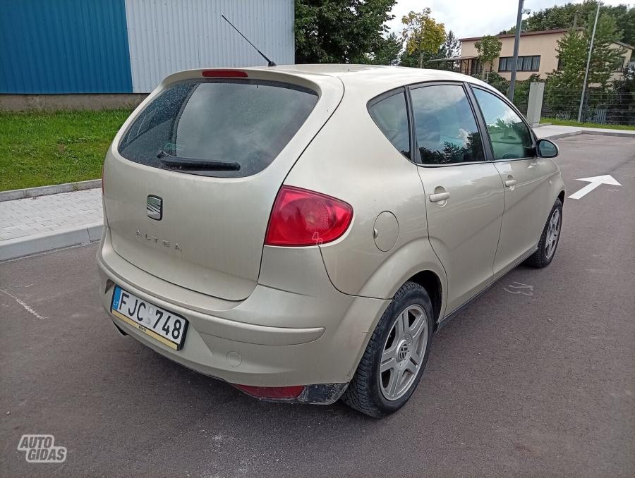 SEAT Altea 2005 Šauļi, ar dzinēja tilpumu 1.90 L un nobraukumu 281 tūkst. km par 1500 €, foto 4 vietnē AUTOMOTO.COM.LV