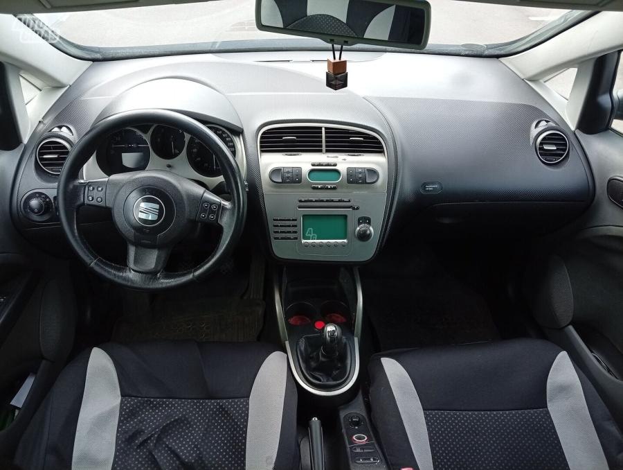 SEAT Altea 2005 Šauļi, ar dzinēja tilpumu 1.90 L un nobraukumu 281 tūkst. km par 1500 €, foto 8 vietnē AUTOMOTO.COM.LV