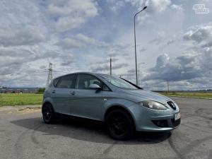 SEAT Altea 2005 in Panevezys, with an engine capacity of 1.90 L and mileage of 335 thousand km for 1150 €, photo 5 on AUTOMOTO.COM.LV