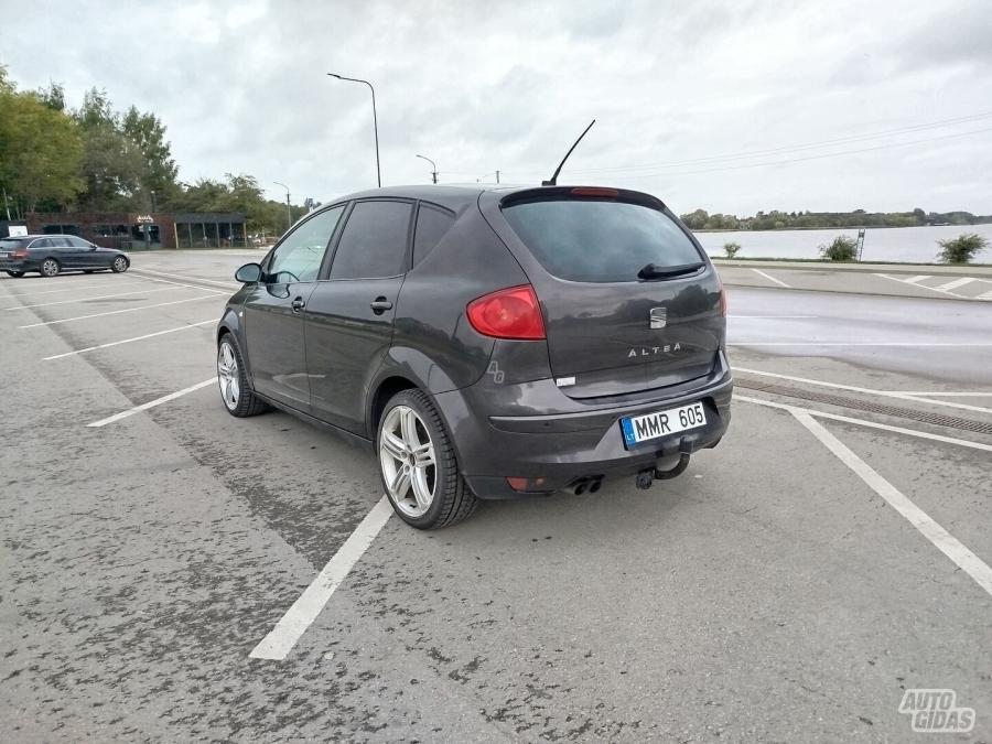 SEAT Altea 2005 Šauļi, ar dzinēja tilpumu 2.00 L un nobraukumu 317 tūkst. km par 1150 €, foto 5 vietnē AUTOMOTO.COM.LV