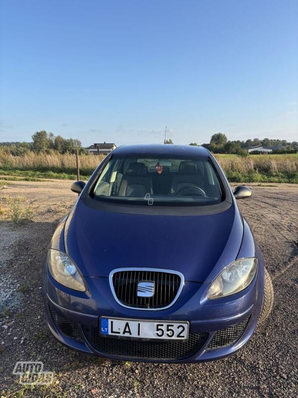 SEAT Altea 2005 in Vilnius, with an engine capacity of 1.60 L and mileage of 200 thousand km for 1100 €, photo 4 on AUTOMOTO.COM.LV