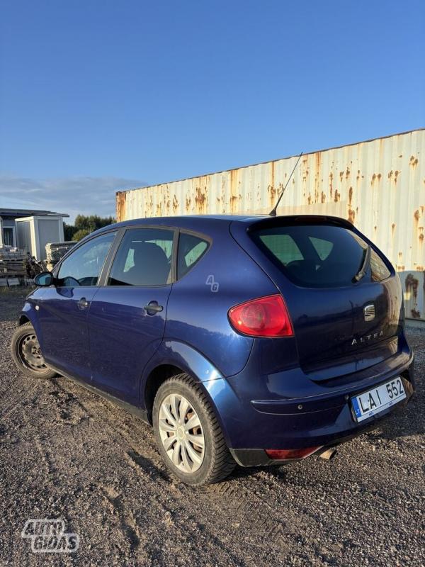 SEAT Altea 2005 in Vilnius, with an engine capacity of 1.60 L and mileage of 200 thousand km for 1100 €, photo 5 on AUTOMOTO.COM.LV