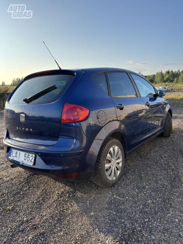 SEAT Altea 2005 in Vilnius, with an engine capacity of 1.60 L and mileage of 200 thousand km for 1100 €, photo 6 on AUTOMOTO.COM.LV