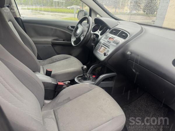 SEAT Altea 2006 Kuldīga, ar dzinēja tilpumu 1.90 L un nobraukumu 352 tūkst. km par 1350 €, foto 9 vietnē AUTOMOTO.COM.LV