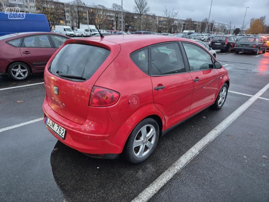 SEAT Altea 2006 in Vilnius, with an engine capacity of 1.60 L and mileage of 216 thousand km for 650 €, photo 3 on AUTOMOTO.COM.LV