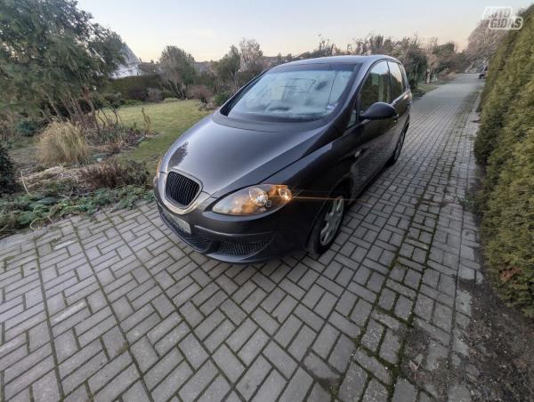 SEAT Altea 2006 in Pakruojis, with an engine capacity of 1.90 L and mileage of 380 thousand km for 800 €, photo 1 on AUTOMOTO.COM.LV