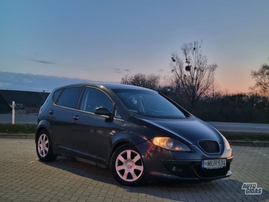 SEAT Altea 2006 Alīta, ar dzinēja tilpumu 2.00 L un nobraukumu 350 tūkst. km par 1000 €, foto 6 vietnē AUTOMOTO.COM.LV