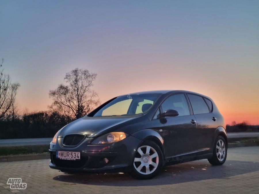 SEAT Altea 2006 Alīta, ar dzinēja tilpumu 2.00 L un nobraukumu 350 tūkst. km par 1000 €, foto 12 vietnē AUTOMOTO.COM.LV