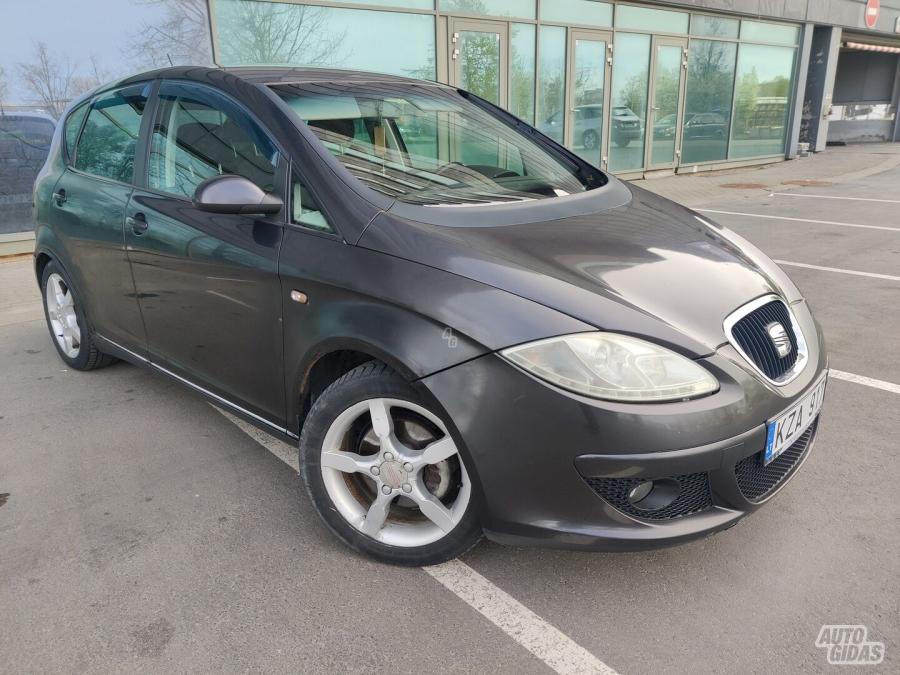 Сеат Алтеа 2006 в Шяуляй, объемом двигателя 2.00 л и пробегом 260 тыс. км за 1250 €, фото 3 на AUTOMOTO.COM.LV