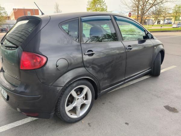 SEAT Altea 2006 in Siauliai, with an engine capacity of 2.00 L and mileage of 260 thousand km for 1250 €, photo 3 on AUTOMOTO.COM.LV