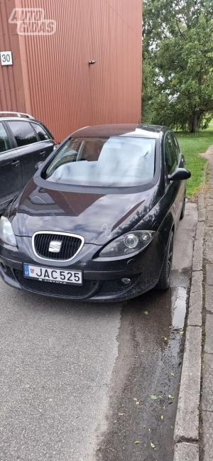 SEAT Altea 2006 Klaipėda, ar dzinēja tilpumu 2.00 L un nobraukumu 330 tūkst. km par 1300 €, foto 3 vietnē AUTOMOTO.COM.LV