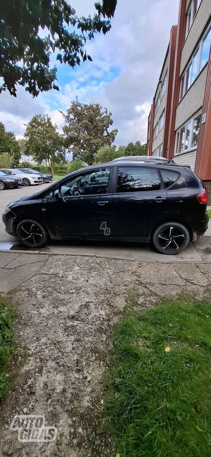 SEAT Altea 2006 Klaipėda, ar dzinēja tilpumu 2.00 L un nobraukumu 330 tūkst. km par 1300 €, foto 5 vietnē AUTOMOTO.COM.LV