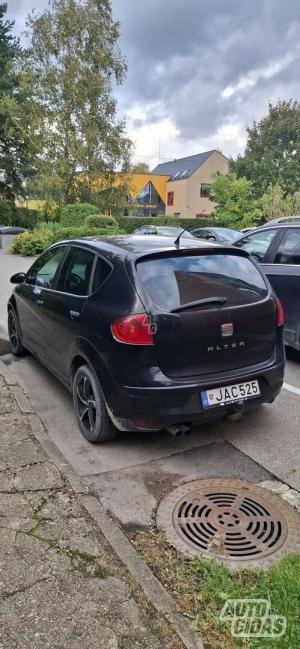 SEAT Altea 2006 Klaipėda, ar dzinēja tilpumu 2.00 L un nobraukumu 330 tūkst. km par 1300 €, foto 6 vietnē AUTOMOTO.COM.LV