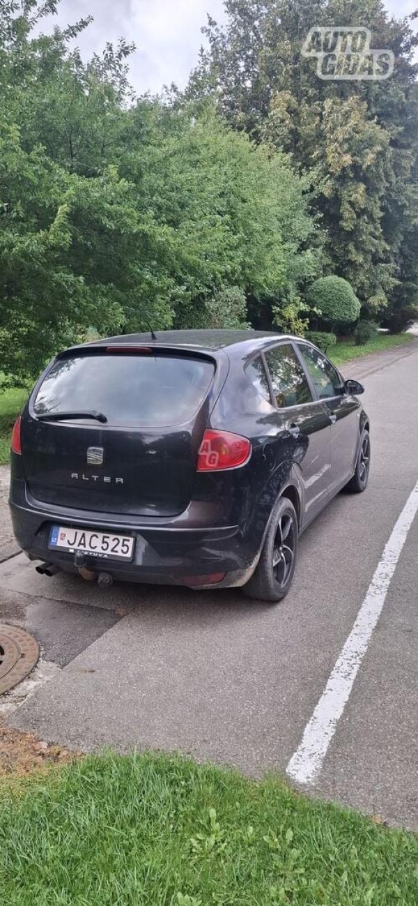 SEAT Altea 2006 Klaipėda, ar dzinēja tilpumu 2.00 L un nobraukumu 330 tūkst. km par 1300 €, foto 8 vietnē AUTOMOTO.COM.LV