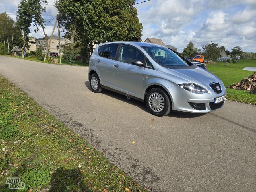 SEAT Altea 2006 Telšiai, ar dzinēja tilpumu 1.90 L un nobraukumu 323 tūkst. km par 2000 €, foto 4 vietnē AUTOMOTO.COM.LV