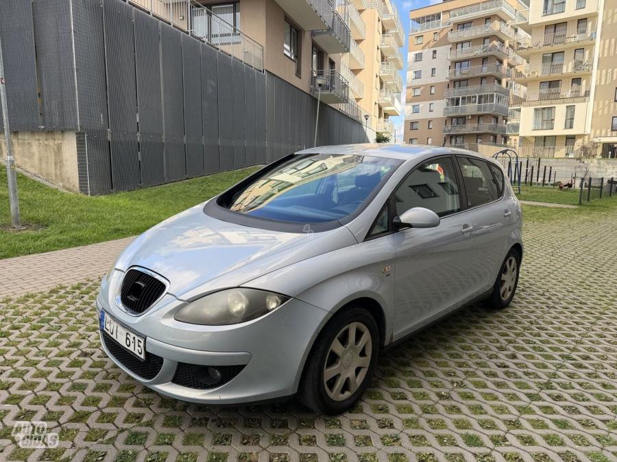 SEAT Altea 2006 in Vilnius, with an engine capacity of 2.00 L and mileage of 247 thousand km for 1000 €, photo 1 on AUTOMOTO.COM.LV