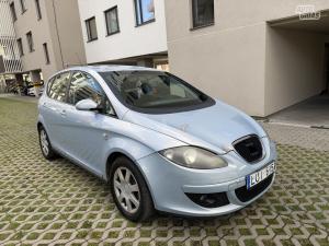 SEAT Altea 2006 in Vilnius, with an engine capacity of 2.00 L and mileage of 247 thousand km for 1000 €, photo 4 on AUTOMOTO.COM.LV