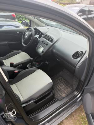SEAT Altea 2007 Kauņa, ar dzinēja tilpumu 1.90 L un nobraukumu 219 tūkst. km par 1800 €, foto 5 vietnē AUTOMOTO.COM.LV