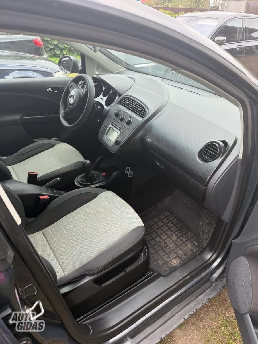 SEAT Altea 2007 Kauņa, ar dzinēja tilpumu 1.90 L un nobraukumu 219 tūkst. km par 1800 €, foto 5 vietnē AUTOMOTO.COM.LV