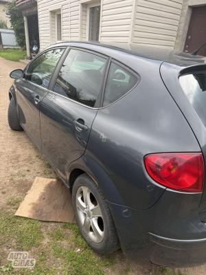 SEAT Altea 2007 Kauņa, ar dzinēja tilpumu 1.90 L un nobraukumu 219 tūkst. km par 1800 €, foto 10 vietnē AUTOMOTO.COM.LV
