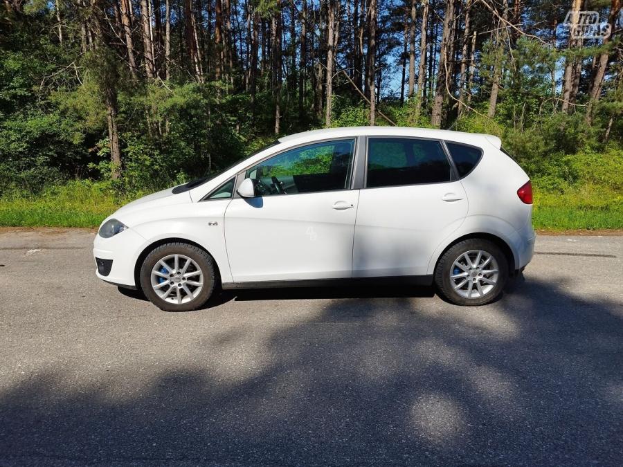 SEAT Altea 2010 Ukmergė, ar dzinēja tilpumu 1.60 L un nobraukumu 237 tūkst. km par 2700 €, foto 3 vietnē AUTOMOTO.COM.LV
