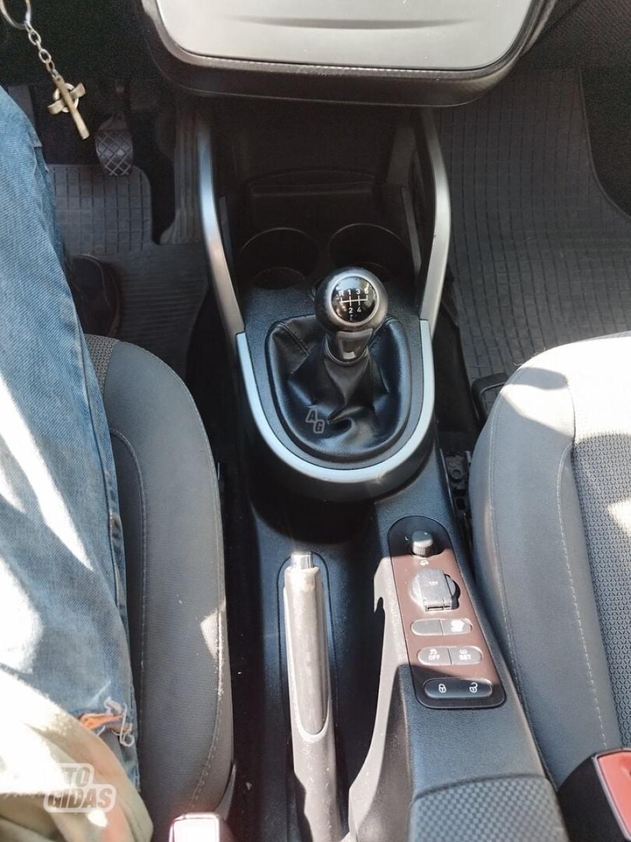 SEAT Altea 2010 Ukmergė, ar dzinēja tilpumu 1.60 L un nobraukumu 237 tūkst. km par 2700 €, foto 7 vietnē AUTOMOTO.COM.LV