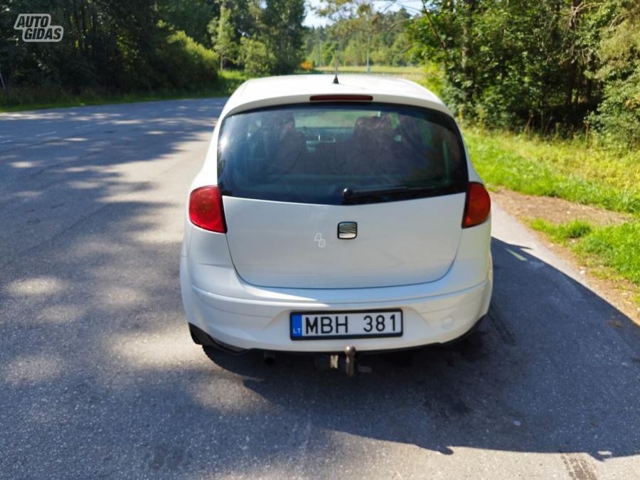 SEAT Altea 2010 Ukmergė, ar dzinēja tilpumu 1.60 L un nobraukumu 237 tūkst. km par 2700 €, foto 16 vietnē AUTOMOTO.COM.LV