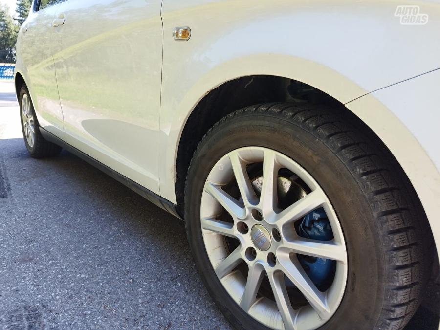 SEAT Altea 2010 Ukmergė, ar dzinēja tilpumu 1.60 L un nobraukumu 237 tūkst. km par 2700 €, foto 19 vietnē AUTOMOTO.COM.LV